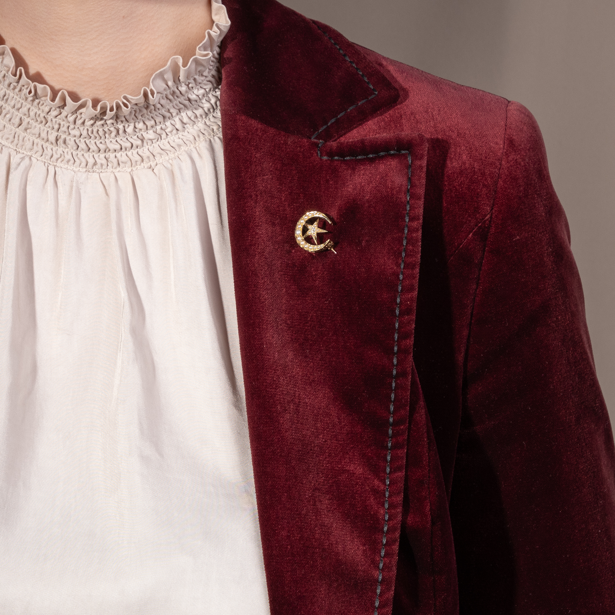 Wie aus 1001 Nacht • Himmlische Brosche mit Sichelmond & Stern aus ...